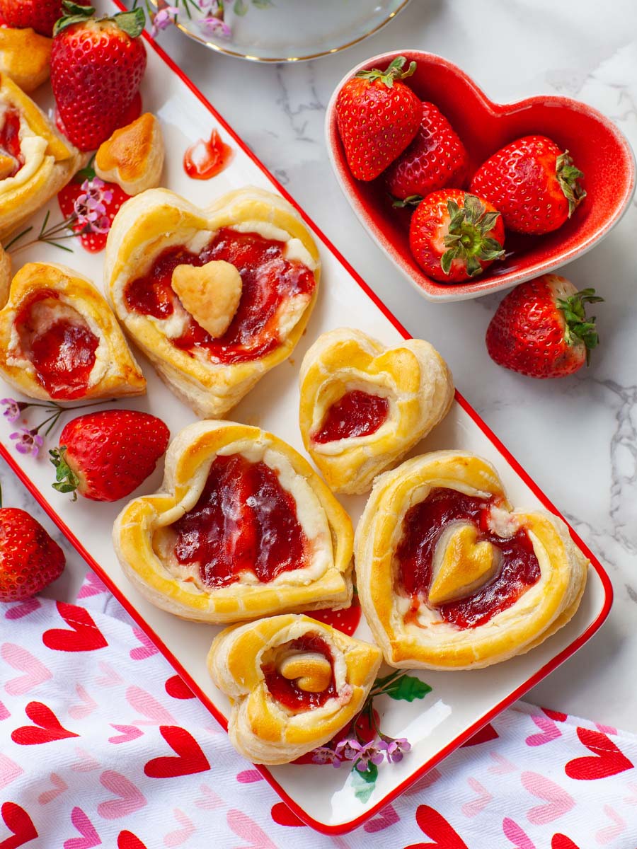 Heart Shaped Strawberries Cream Puff Pastries video Tatyanas Heart Shaped Strawberries Cream Puff Pastries video Tatyanas